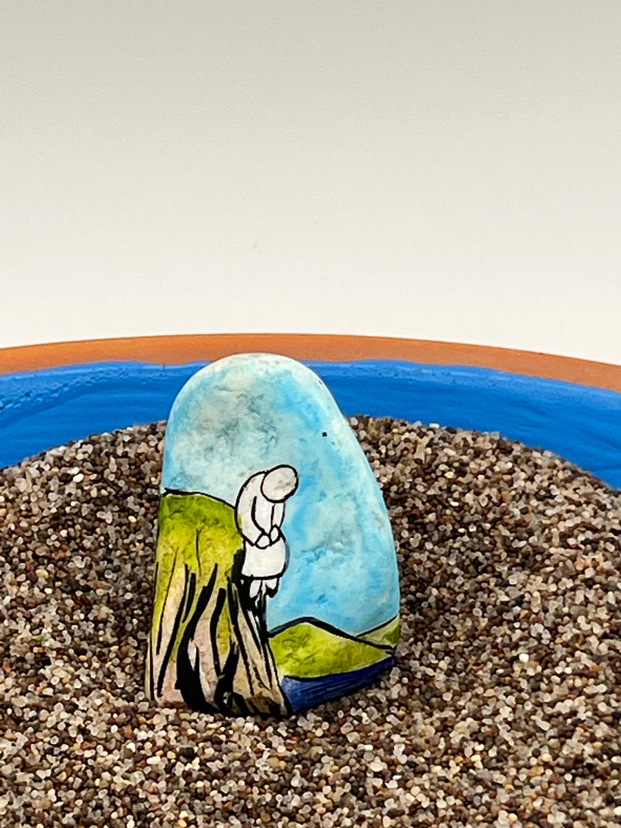 Person on edge of cliff – Marshall's Miniatures